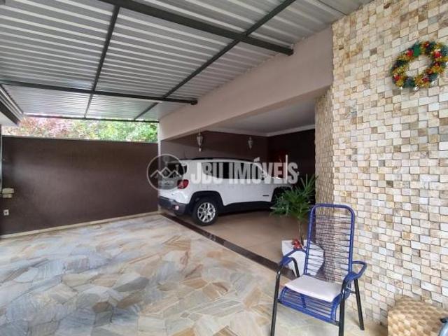 Casa com 3 dormitórios à venda, 196m² por R$ 980.000 Residencial Modena Cerquil