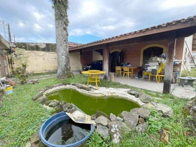 Casa com 3 dormitórios à venda, 197 m² por R$ 850.000 Centro Bertioga/SP