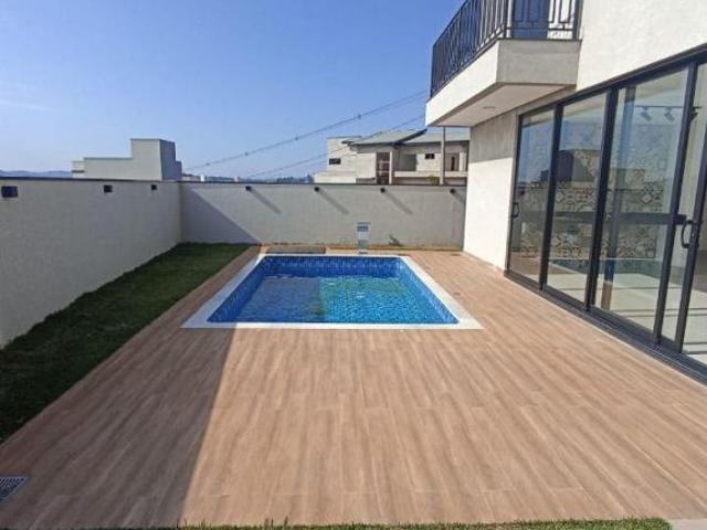 Casa com 3 dormitórios à venda, 190 m² por R$ 1.480.000,00 Condomínio Villa Real de Bragança Bra