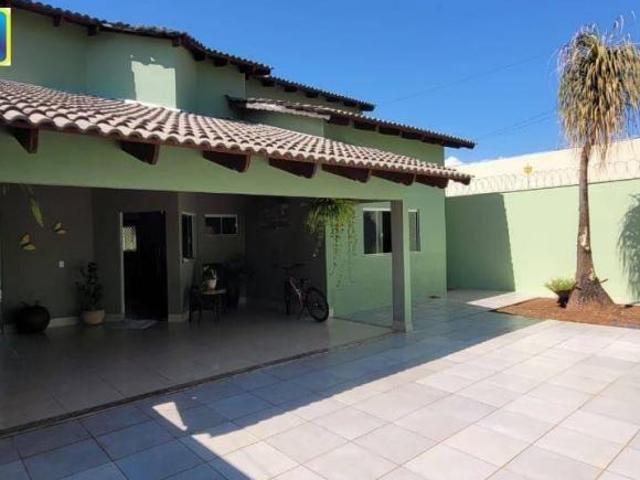 Casa com 3 dormitórios à venda, 190 m² por R$ 470.000 Bairro Itaguai II Caldas Novas/GO
