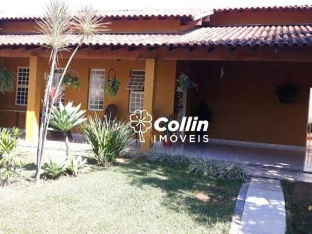 Casa com 3 dormitórios à venda, 190 m² por R$ 650.000,00 Leblon Uberaba/MG