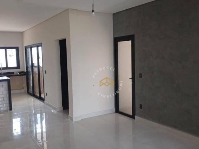 Casa com 3 dormitórios à venda, 190 m² por R$ 910.000,00 Horto Florestal Villagio Sorocaba/SP