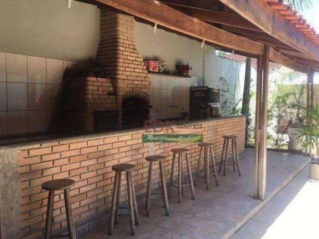 Casa com 3 dormitórios à venda, 190 m² por R$ 935.000,00 Boracéia São Sebastião/SP