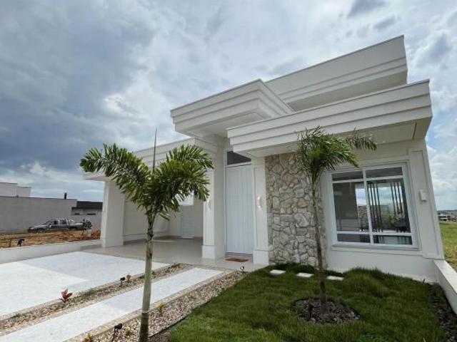 Casa com 3 dormitórios à venda, 193 m² por R$ 2.095.000,00 Condomínio Dona Mar