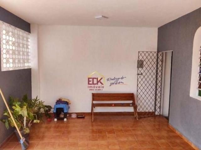 Casa com 3 dormitórios à venda, 1 m² por R$ 450.000 Jardim Bela Vista Taubaté/SP