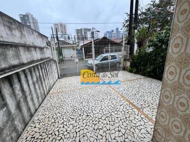 Casa com 3 dormitórios à venda, 1 m² por R$ 583.000,00 Vila Guilhermina Praia Grande/SP