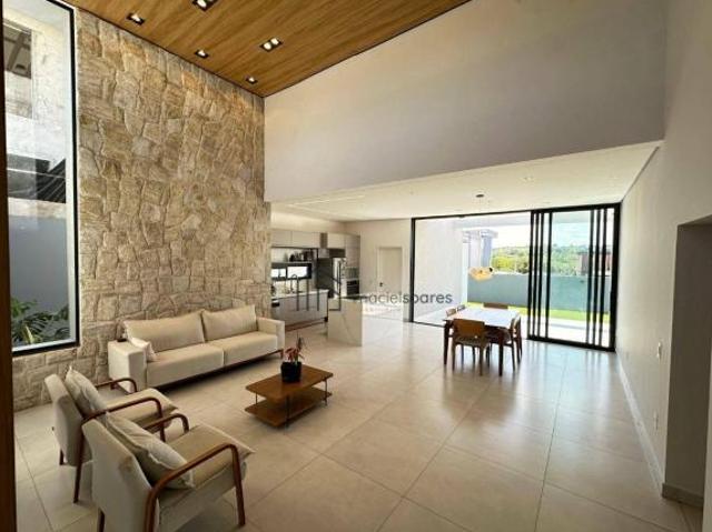 Casa com 3 dormitórios à venda, 205 m² por R$ 1.500.000,00 Condomínio Lago da Barra Jaguariúna/