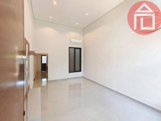 Casa com 3 dormitórios à venda, 205 m² por R$ 1.390.000,00 Condomínio Residencial Mirante de Braga