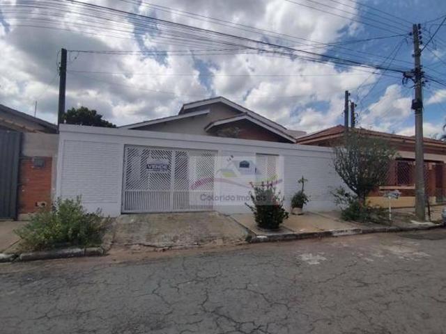 Casa com 3 dormitórios à venda, 205 m² por R$ 620.000,00 V Rica São Pedro/SP