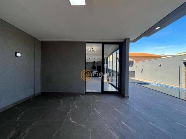 Casa com 3 dormitórios à venda, 205 m² por R$ 890.000,00 Parque do Joquei Barretos/SP