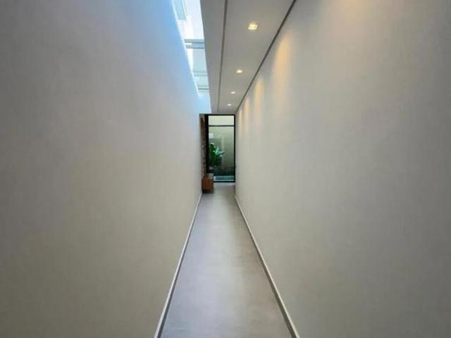 Casa com 3 dormitórios à venda, 205m por R$2.050.000,00 Condomínio Belvedere I