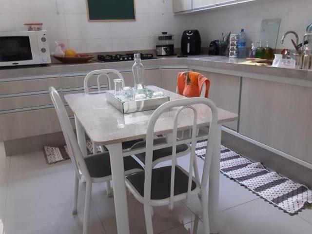Casa com 3 dormitorios a venda, 206 m2 por R$ 750.000,00 Santa Luzia Aracatuba/SP