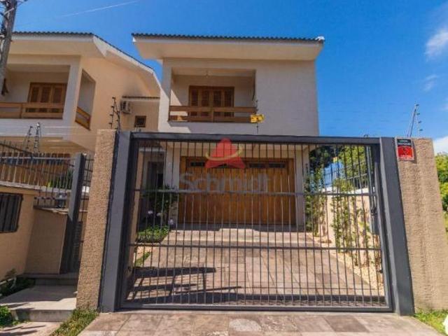 Casa com 3 dormitórios à venda, 206 m² por R$ 970.000,00 Cristo Rei São Leopoldo/RS