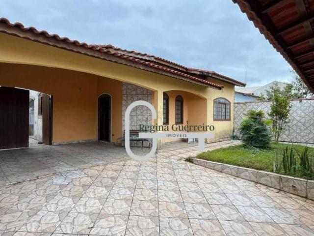 Casa com 3 dormitórios à venda, 207 m² por R$ 500.000,00 Jardim Beira Mar Peruíbe/SP