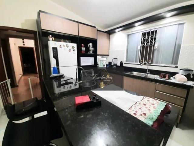 Casa com 3 dormitórios à venda, 207 m² por R$ 650.000,00 Jardim São Paulo Poços de Caldas/MG