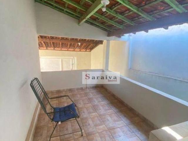 Casa com 3 dormitórios à venda, 208 m² por R$ 250.000,00 Núcleo Habitacional Doutor Alvaro Beltram