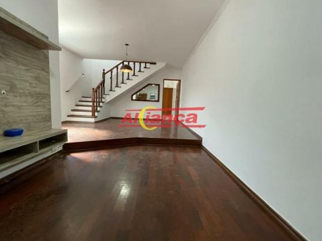 CASA COM 3 DORMITÓRIOS A VENDA, 208 M² Vila Augusta Guarulhos SP