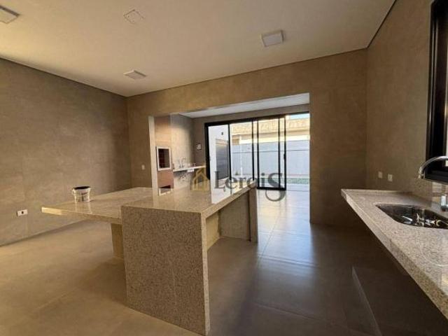 Casa com 3 dormitórios à venda, 209 m² por R$ 1.500.000,00 Condomínio Lagos D&apos Icaraí Salto/SP