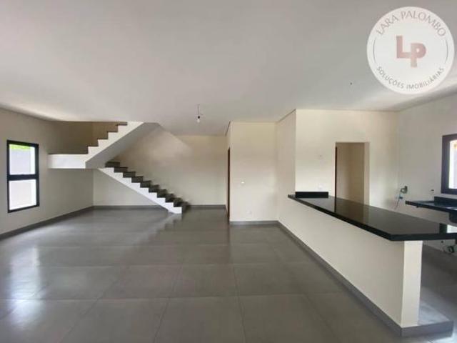 Casa com 3 dormitórios à venda, 209 m² por R$ 1.399.100,00 Condomínio Picollo Villaggio Louveira