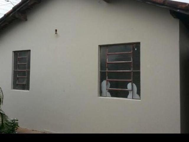 Casa com 3 dormitorios a venda, 200 m2 por R$ 220.000,00 Conjunto Habitacional Antonio Pagan Ara