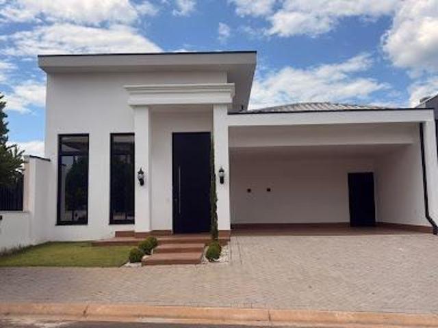 Casa com 3 dormitórios à venda, 200 m² Condomínio Portal Do Sol Holambra/SP