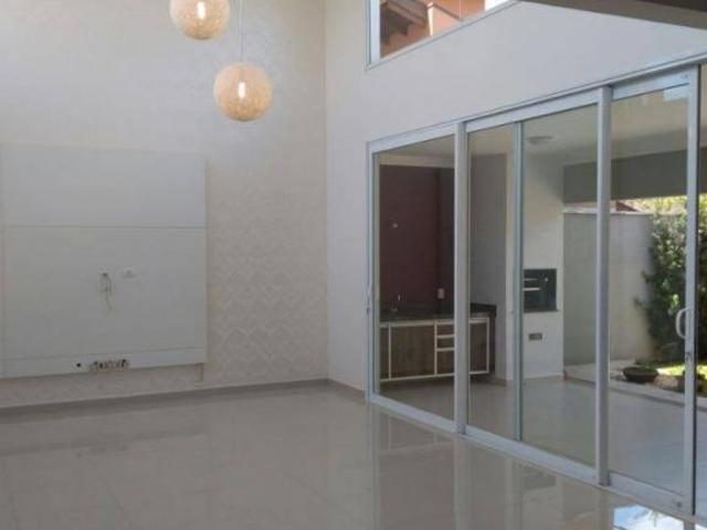 Casa com 3 dormitórios à venda, 200 m² por R$ 1.480.000,00 Residencial Jacarandás Paulínia/SP
