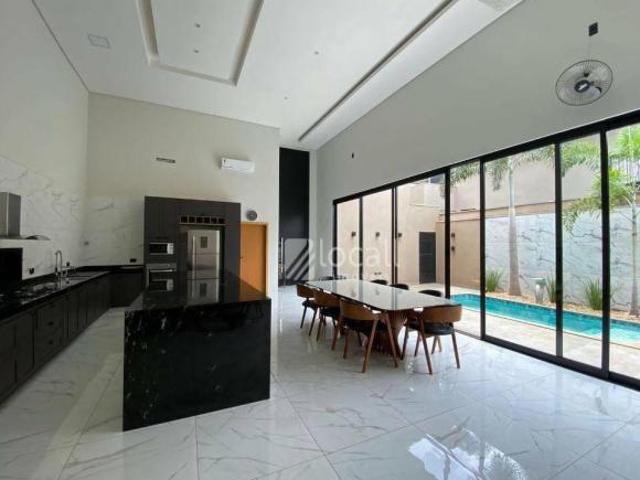 Casa com 3 dormitórios à venda, 200 m² por R$ 1.500.000 Quinta do Lago São José do Rio Preto/SP