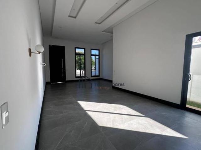 Casa com 3 dormitórios à venda, 200 m² por R$ 1.500.000,00 Condomínio Portal Do Sol Holambra/SP