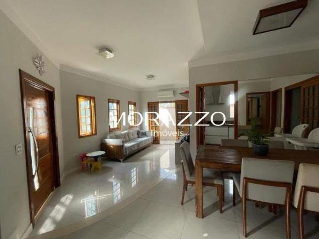 Casa com 3 dormitórios à venda, 200 m² por R$ 1.710.000,00 Villa Branca Jacareí/SP
