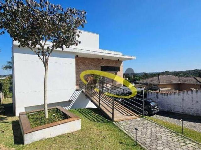 Casa com 3 dormitórios à venda, 200 m² por R$ 1.690.000,00 Granja Viana Carapicuíba/SP