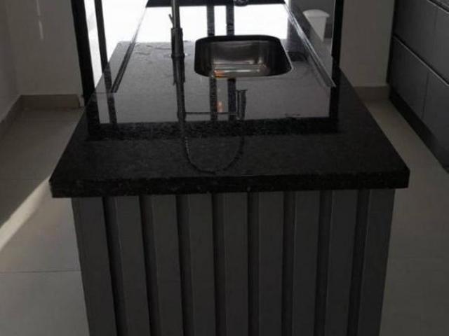 Casa com 3 dormitórios à venda, 200 m² por R$ 1.100.000,00 Condomínio Residencial Malibu Caçapav