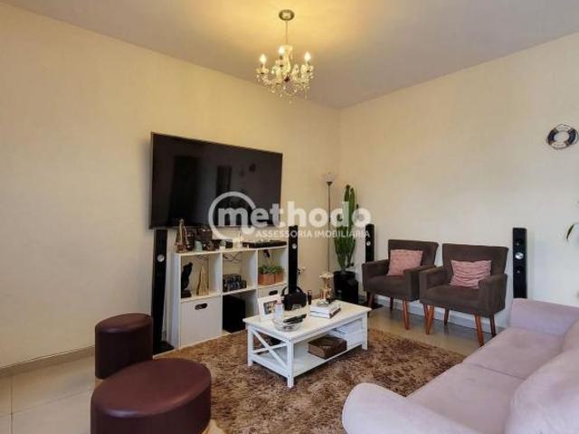 Casa com 3 dormitórios à venda, 200 m² por R$ 1.200.000,00 Capuava Valinhos/SP