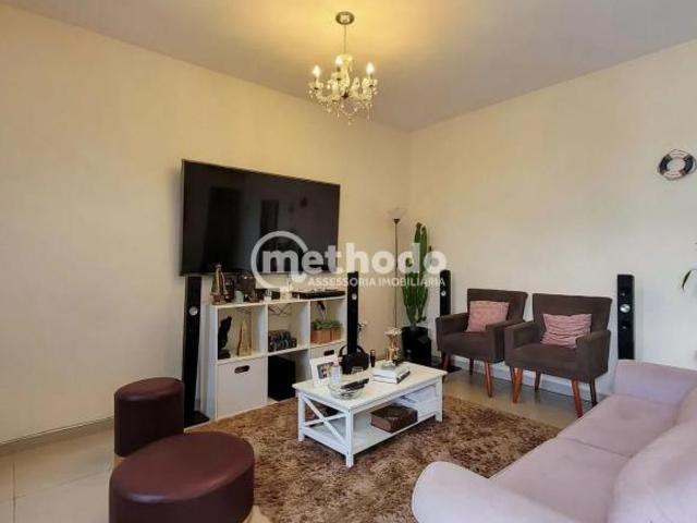 Casa com 3 dormitórios à venda, 200 m² por R$ 1.200.000,00 Capuava Valinhos/SP