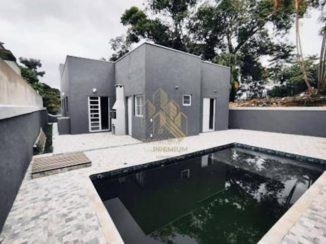 Casa com 3 dormitórios à venda, 200 m² por R$ 1.200.000,00 Jardim Maristela Atibaia/SP