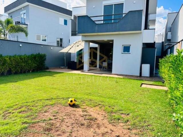 Casa com 3 dormitórios à venda, 200 m² por R$ 2.400.000,00 Swiss Park Campinas/SP