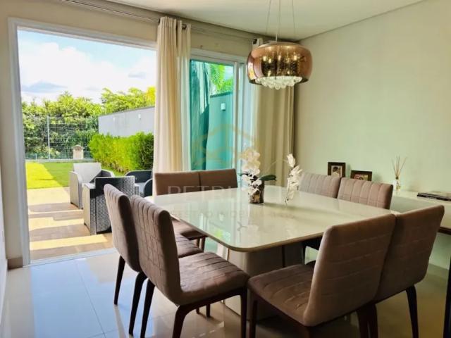 Casa com 3 dormitórios à venda, 200 m² por R$ 2.400.000,00 Swiss Park Campinas/SP