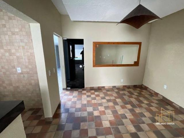 Casa com 3 dormitórios à venda, 200 m² por R$ 395.000,00 Residencial Parque Laguna Salto/SP