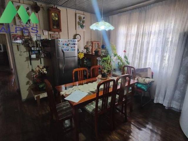 Casa com 3 dormitórios à venda, 200 m² por R$ 650.000,00 Xaxim Curitiba/PR