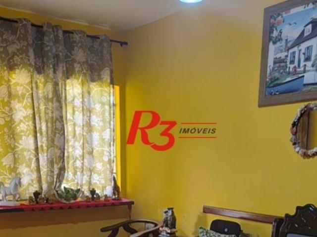 Casa com 3 dormitórios à venda, 200 m² por R$ 650.000,00 Areia Branca Santos/SP