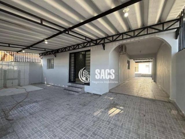 Casa com 3 dormitórios à venda, 200 m² por R$ 650.000,00 Parque Dom Pedro II Campinas/SP