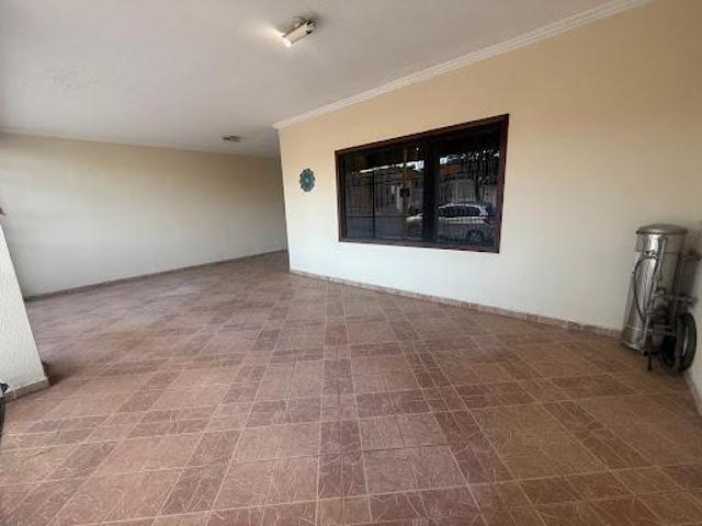 Casa com 3 dormitórios à venda, 200 m² por R$ 660.000,00 Central Parque Sorocaba Sorocaba/SP