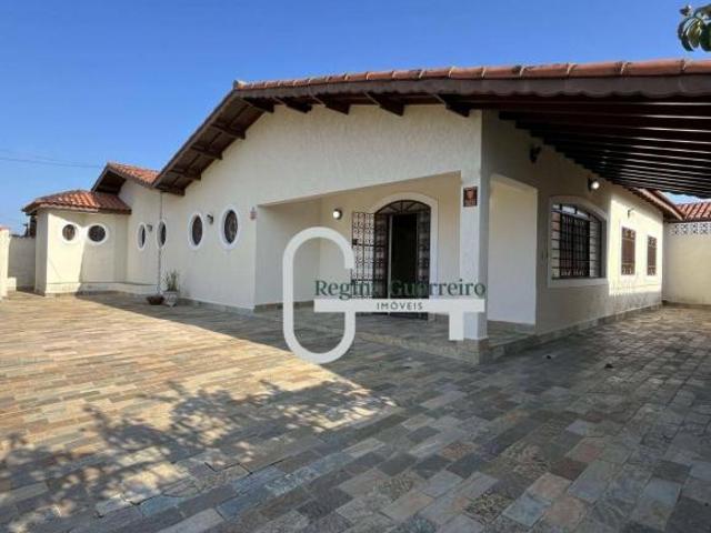 Casa com 3 dormitórios à venda, 200 m² por R$ 700.000,00 Parque Turístico Peruíbe/SP