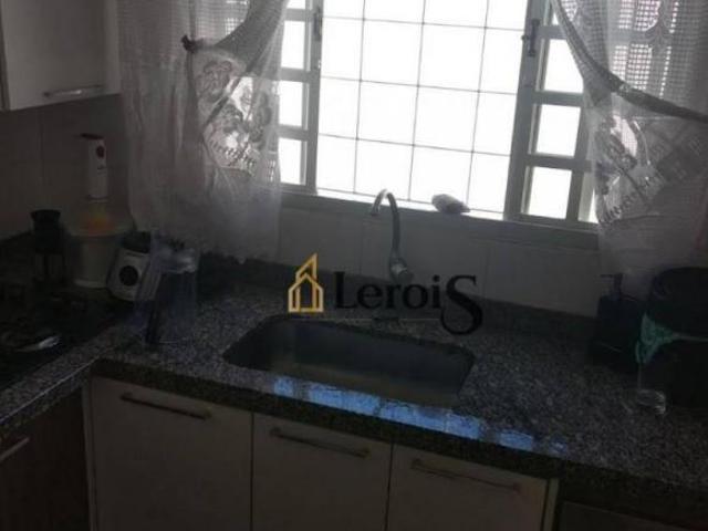 Casa com 3 dormitórios à venda, 200 m² por R$ 750.000,00 Parque Residencial Presidente Médici It