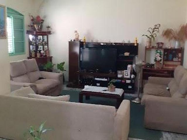 Casa com 3 dormitórios à venda, 200 m² por R$ 750.000 Rezende em Varginha/MG