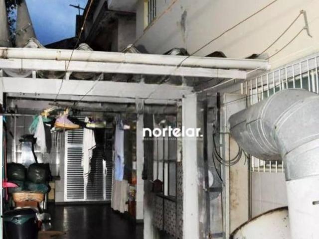Casa com 3 dormitórios à venda, 200 m² por R$ 820.000,00 Vila Guedes São Paulo/SP
