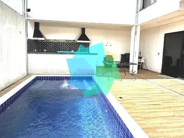 Casa com 3 dormitórios à venda, 200 m² por R$ 830.000,00 Parque Imperial Salto/SP