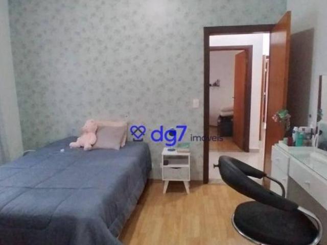 Casa com 3 dormitórios à venda, 200 m² por R$ 890.000,00 Paysage Serein Varg