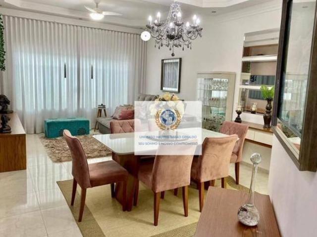Casa com 3 dormitórios à venda, 200 m² por R$ 950.000,00 Vila Miranda Sumaré/SP