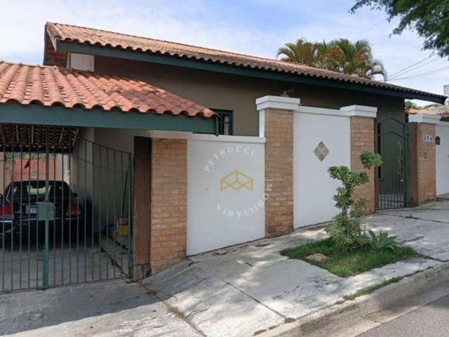 Casa com 3 dormitórios à venda, 200 m² por R$ 960.000,00 Jardim Panorama Vinhedo/SP