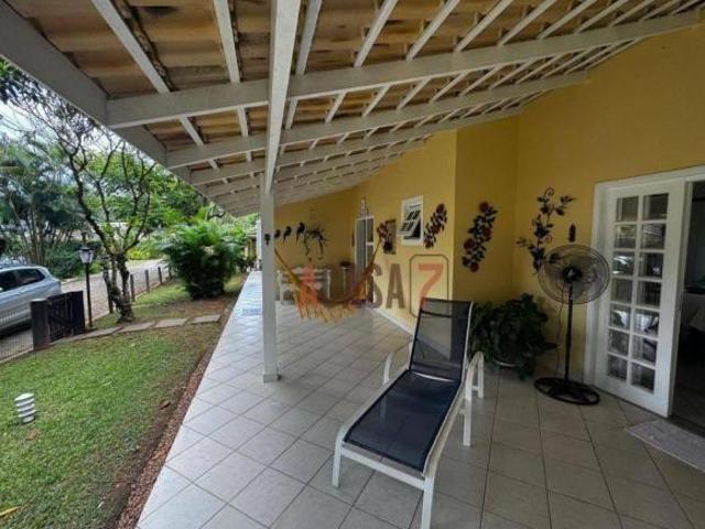 Casa com 3 dormitórios à venda, 200 m² Praia de Paúba São Sebastião/SP